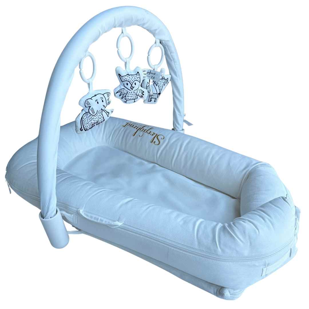 Sleepyhead Deluxe+ Pod White with Hanging Toys | Shop used Baby ...